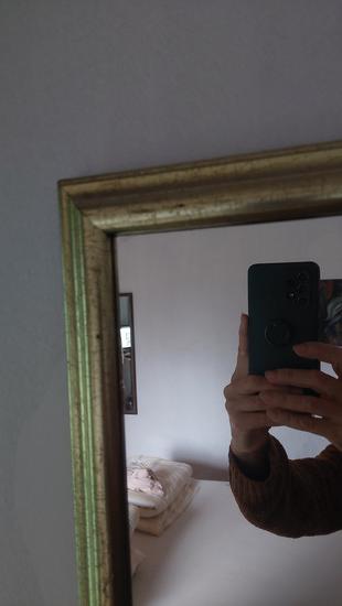 ogledalo u zlatnom ramu 56 x 58cm