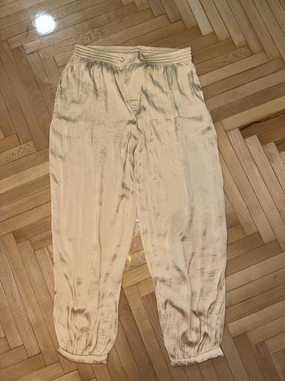 Zara pantalone