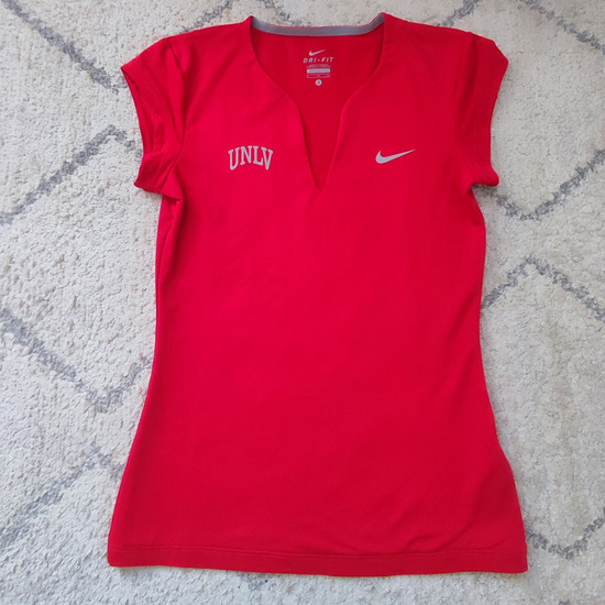 Nike DRI-FIT nova majica