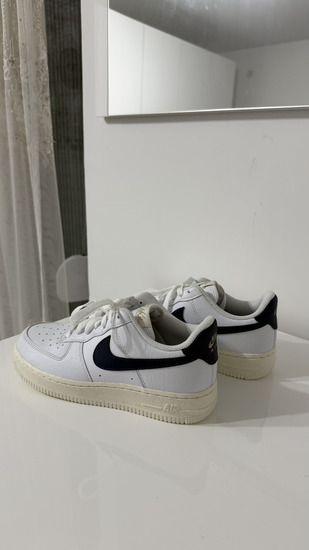 Nove! Nike air force