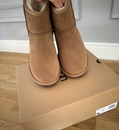 Ugg original NOVO