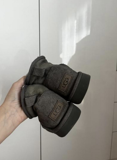 SNIŽENJE 6500!! ORIGINAL UGG sive