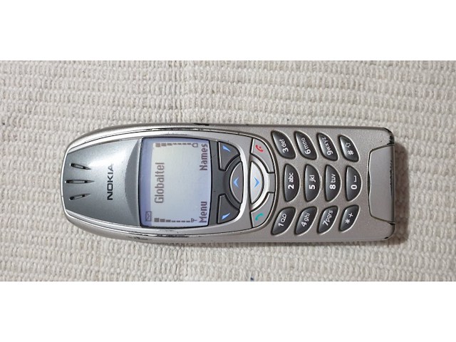Nokia 6310i silver, br 137, lepo ocuvan, original, odli