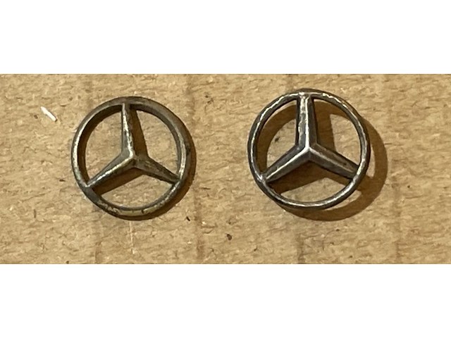 (zn) 2 Značke Mercedes LOT