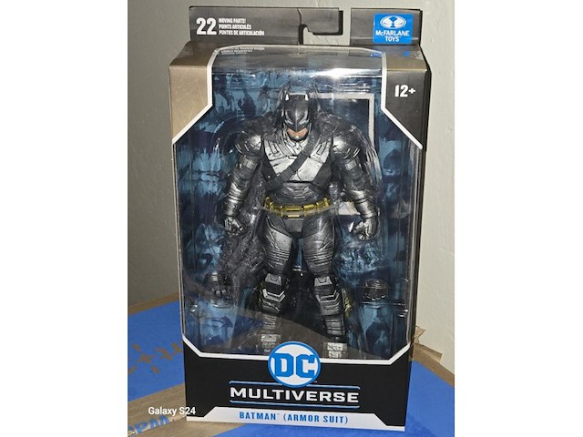 Batman Armored Suit 17 cm Batman V Superman McFarlane