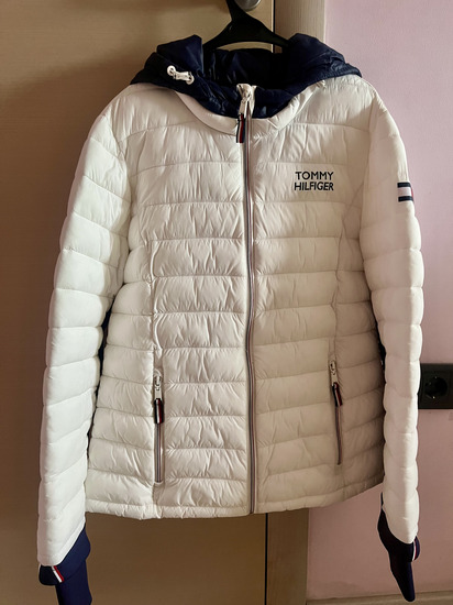 Tommy Hilfiger jakna