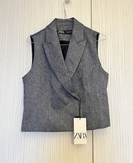 Nov Zara prsluk