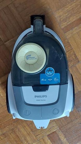 usisivac PHILIPS 850W cyclone