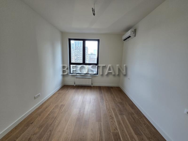 Centar - Beograd na vodi BW #65563 900 €