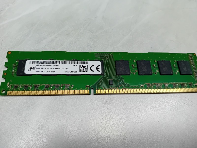 ddr3L memorija 8gb 1600mhz micron ispravna