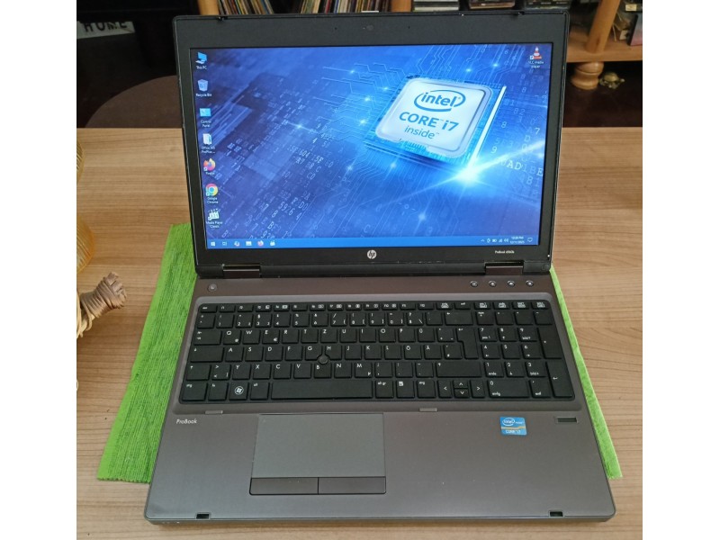 Hp i7 2620 8gb 500gb hd baterija odlicna + Punjac