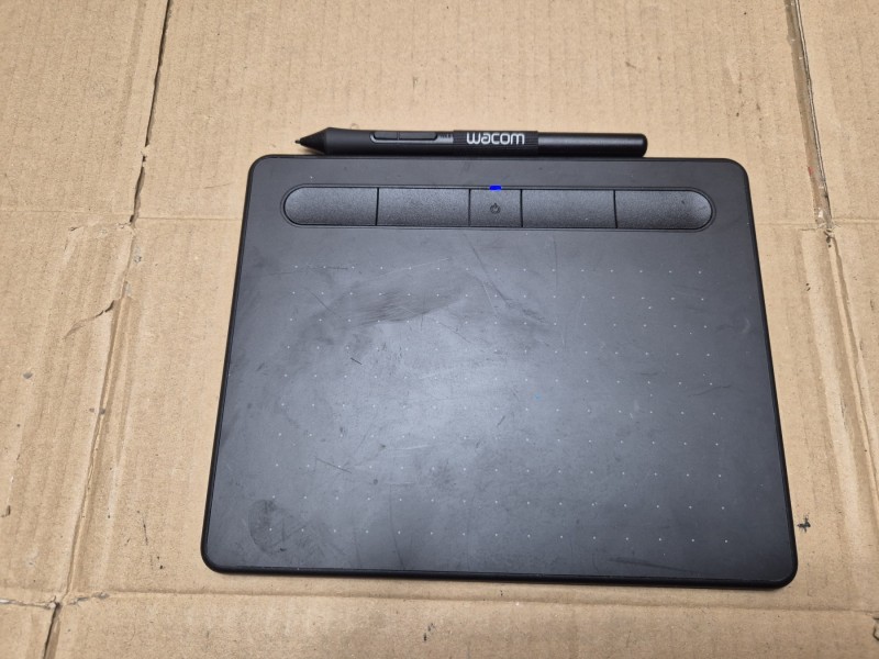 WACOM Mala graficka tabla