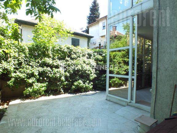 #18369, Izdavanje, Kuća, VOŽDOVAC, 4900 EUR
