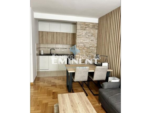 Vračar, Slavija, Prote Mateje, 2.0, 50m2, 900 EUR