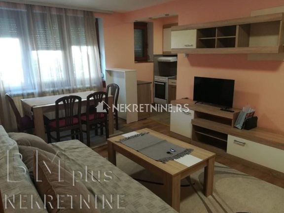 Četvorosoban stan na prodaju, Centar, 147.000€, 73m²