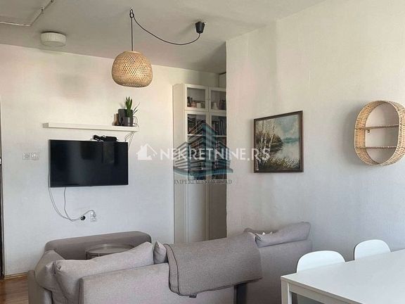57m² – 154.350€ B.oslobođenja Futoška pijaca 10280