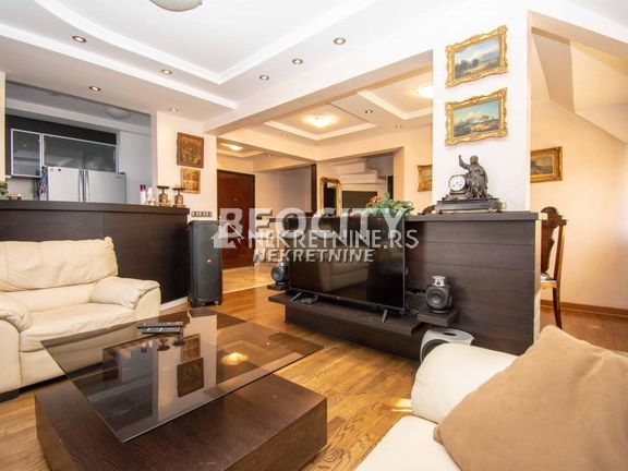 Čukarica, Žarkovo, Trgovačka, 3.0, 100m2, 230000EUR