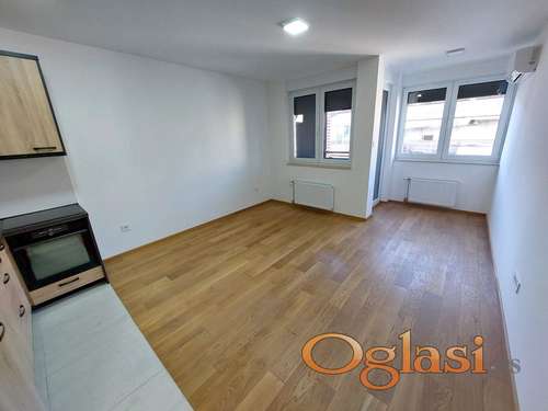 Stan,NOVI SAD,BULEVAR,kv: 31, € 350, ID: 9101903