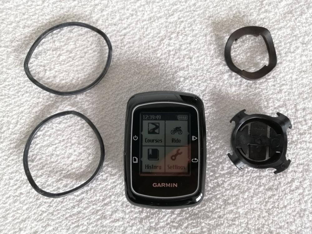 GPS ciklo-kompjuter GARMIN Edge 200