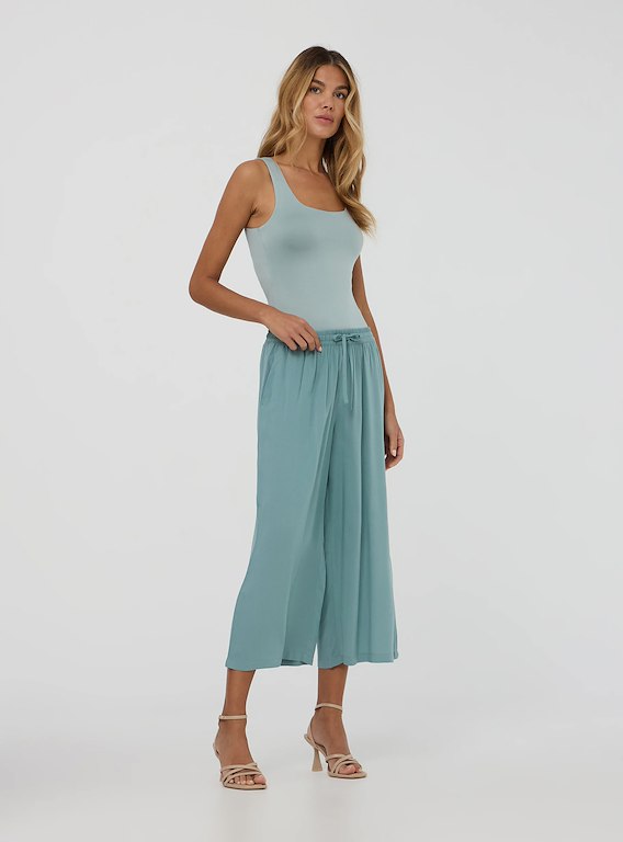 Elastični jednobojni prsluk Svetla morsko zelena