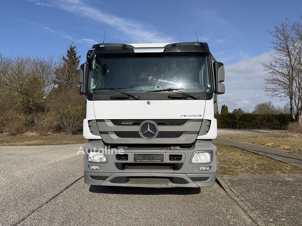Mercedes-Benz Actros 2544 kamion s ravnom platformom