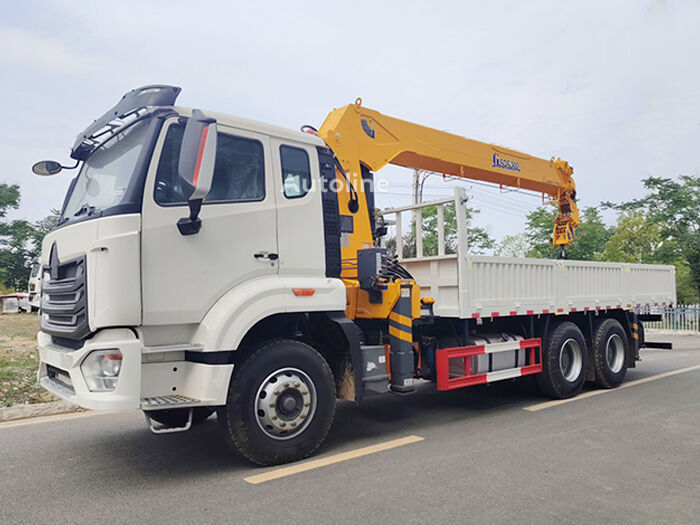 Howo Sinotruk NX Cargo Truck With Crane for sale Tanzania kamion s ravnom platformom