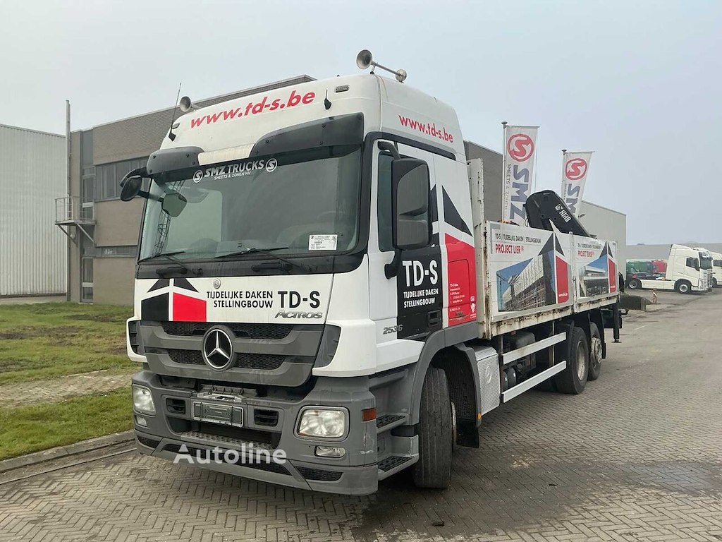 Prodaje se Mercedes-Benz Actros 2636 kamion s ravnom platformom na aukciji