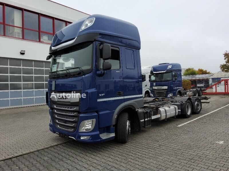DAF XF 480 FAN LOW DECK 6X2 N kamion šasija