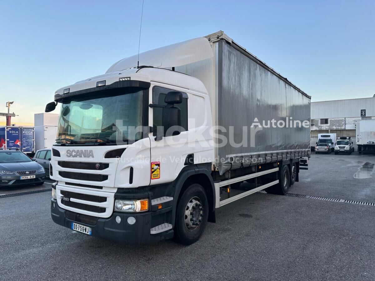 Scania P280.26 ejes 6x2*4 kamion sa klizna zavesa cerada