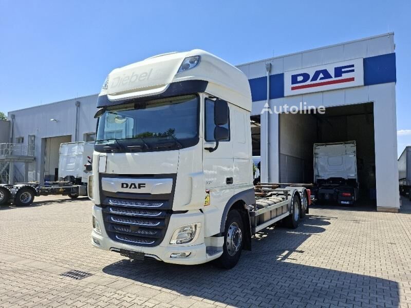 DAF XF 480 FAN 6X2 N vozilo za prevoz kontejnera