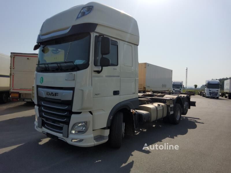 DAF XF 480 FAN 6X2 N vozilo za prevoz kontejnera