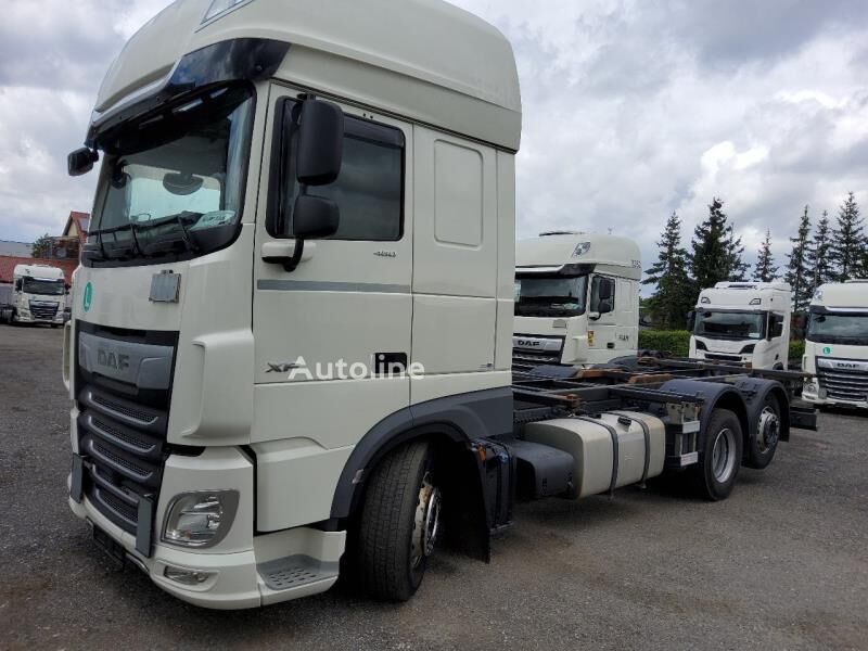 DAF XF 480 FAN 6X2 N vozilo za prevoz kontejnera