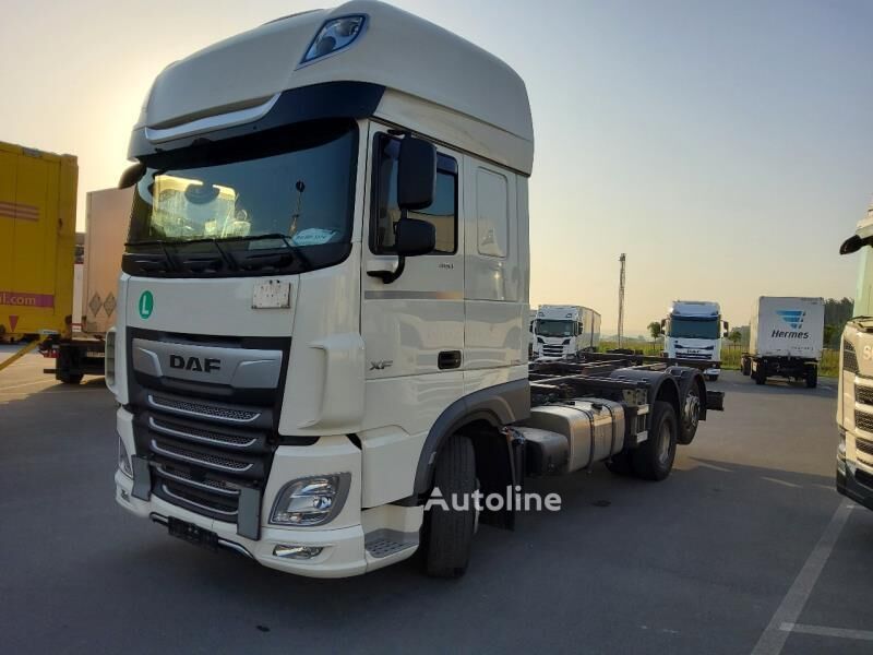 DAF XF 480 FAN 6X2 N vozilo za prevoz kontejnera