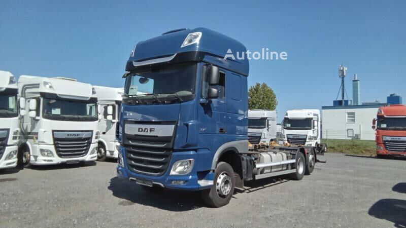 DAF XF 480 FAN 6X2 N vozilo za prevoz kontejnera