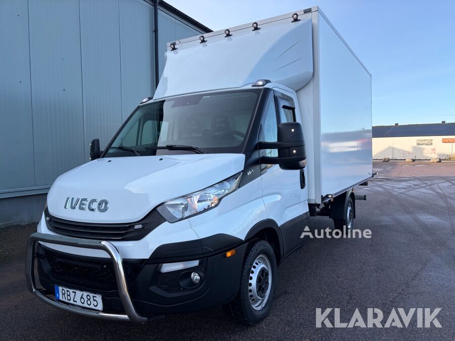 Prodaje se IVECO Daily 35-180 kamion s ravnom platformom < 3.5t na aukciji