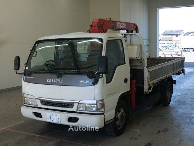 Isuzu ELF kamion s ravnom platformom < 3.5t