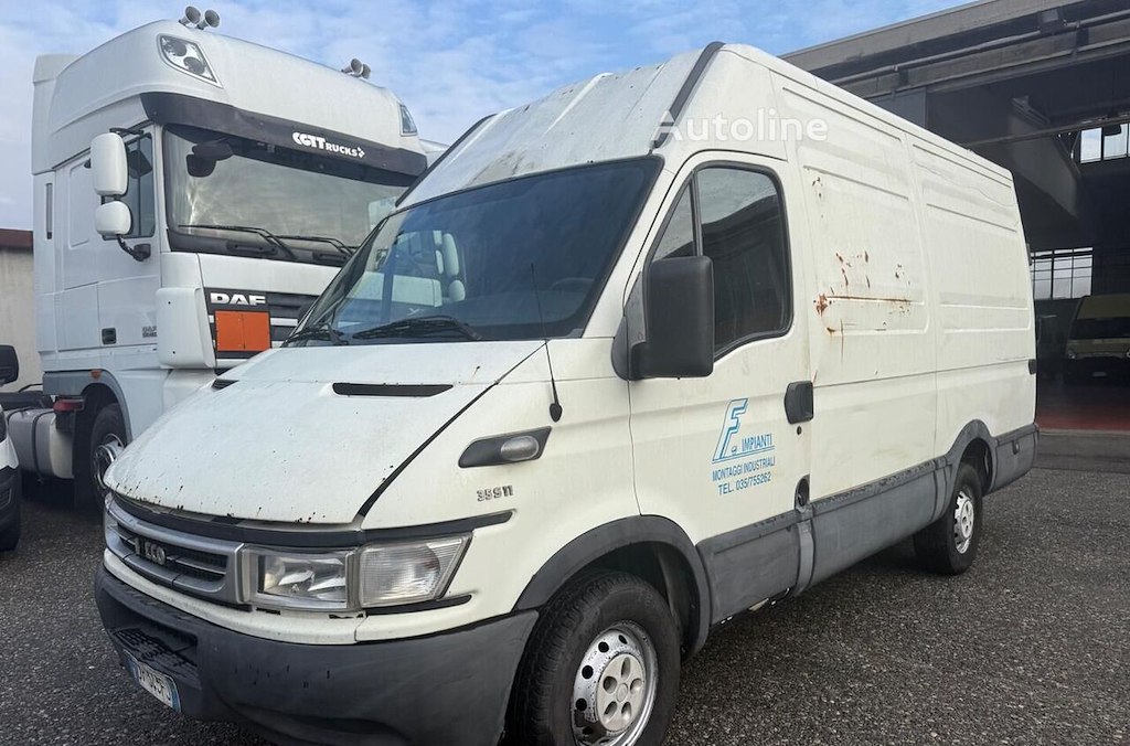 IVECO Daily 35s11 minibus furgon