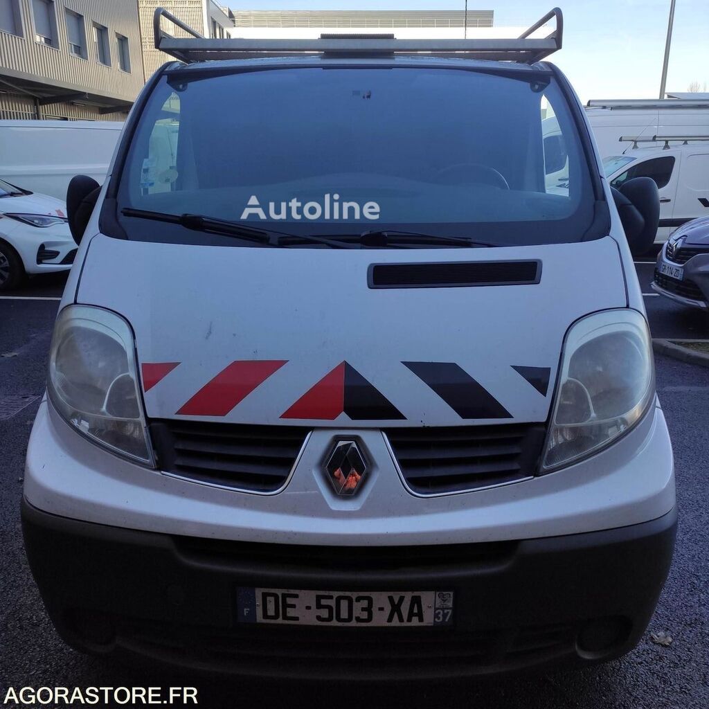 Prodaje se Renault Trafic minibus furgon na aukciji