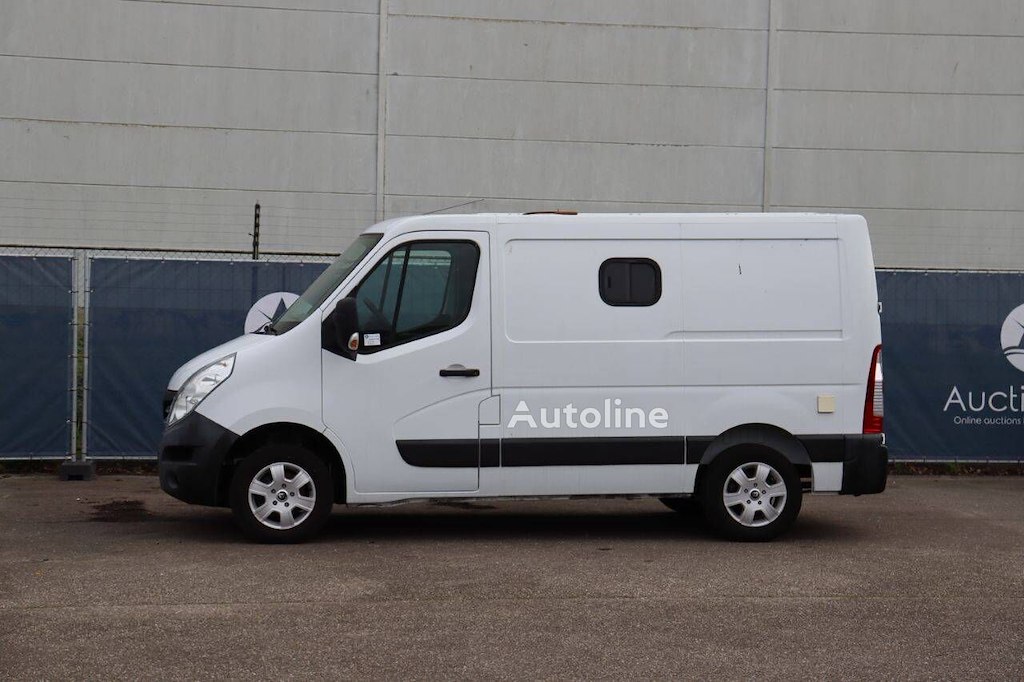 Prodaje se Renault Master minibus furgon na aukciji