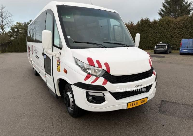 IVECO FERQUI putnički minibus