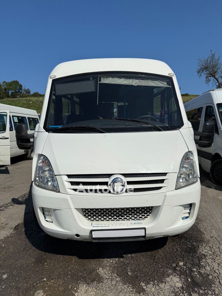 IVECO Daily putnički minibus