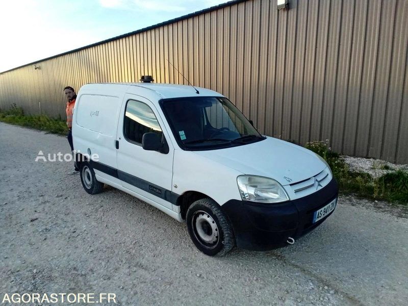 Prodaje se Citroen Berlingo laki furgon na aukciji
