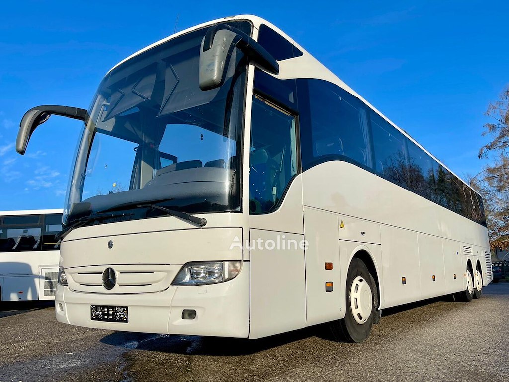 Mercedes-Benz Tourismo 17 RHD-L turistički autobus