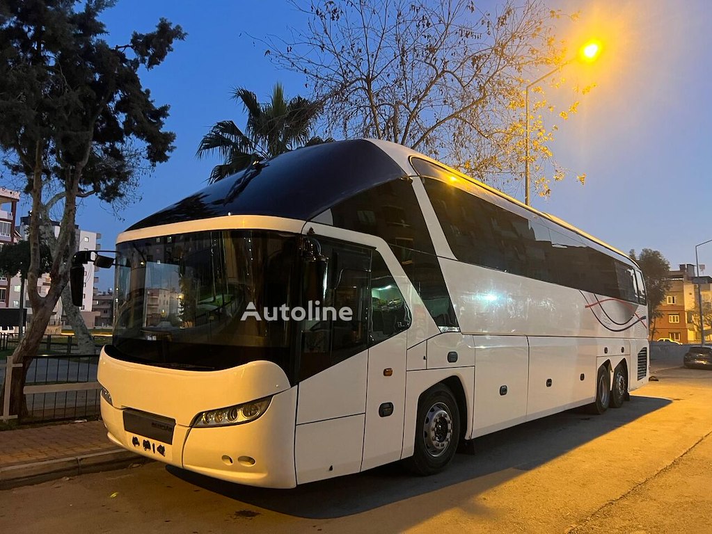 Neoplan Starliner turistički autobus