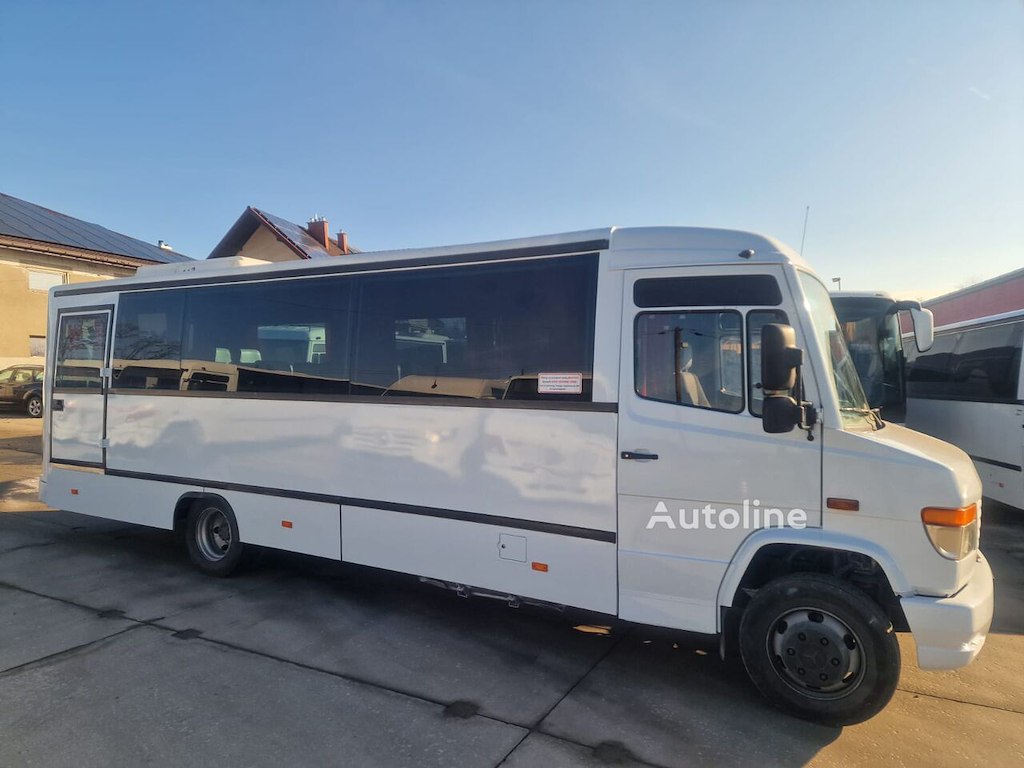 Mercedes-Benz VARIO 816 prigradski autobus