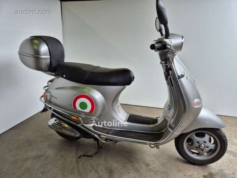 Prodaje se Piaggio Vespa 125 skuter na aukciji