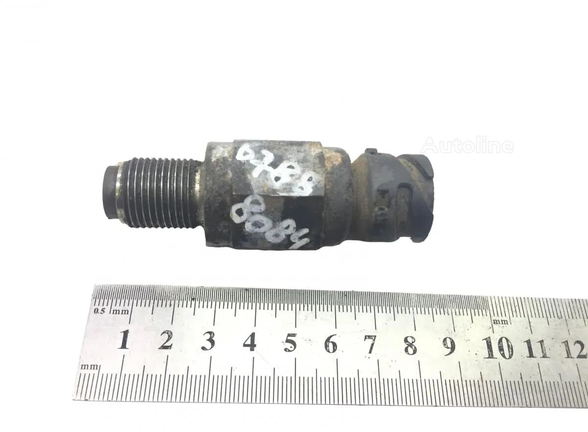 Senzor de viteză tahograf 0009101614 za Mercedes-Benz – cu filet și conector negru kamiona