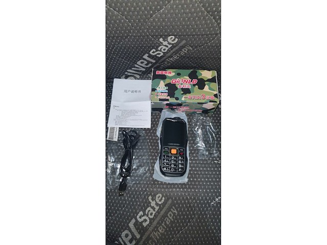 mobilni Land Rover dual Sim 13800 mAh baterija...