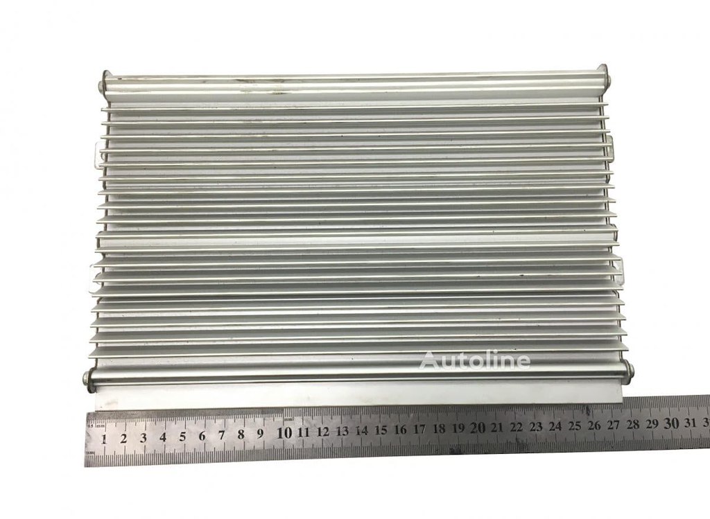 Radiator de răcire unitate de control radijator za hlađenje motora za Scania 1775963, 2294301, 2022607, 2083785, 2054673, 1784018, 1777636, 2152806, 2110664, 2182503, 2294322, 1917540, 1858195, 18...