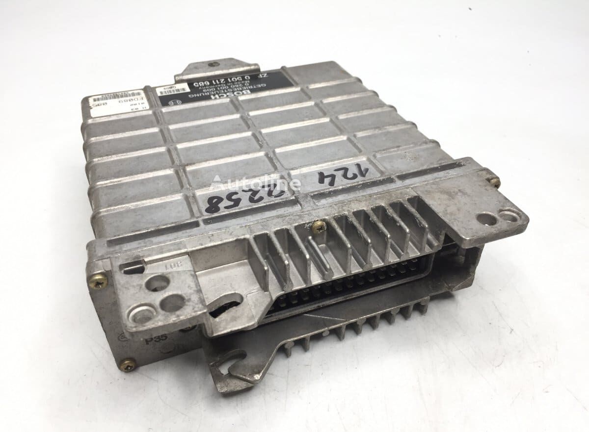 Unitate de Control Cutie de Viteze ECU ZF0501211685 upravljačka jedinica za Volvo ZF 0501211685 9521662 9521666 ZF 6009333001 61 kamiona